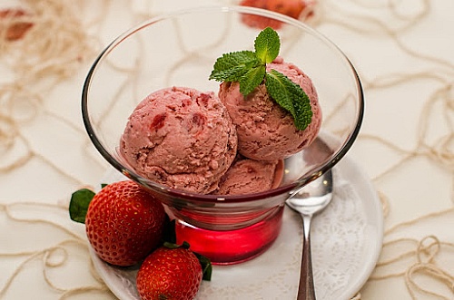Tips & Trick - Cara Bikin Es Krim Rumahan yang Disukai Anak Tips & Trick - Cara Bikin Es Krim Rumahan yang Disukai Anak