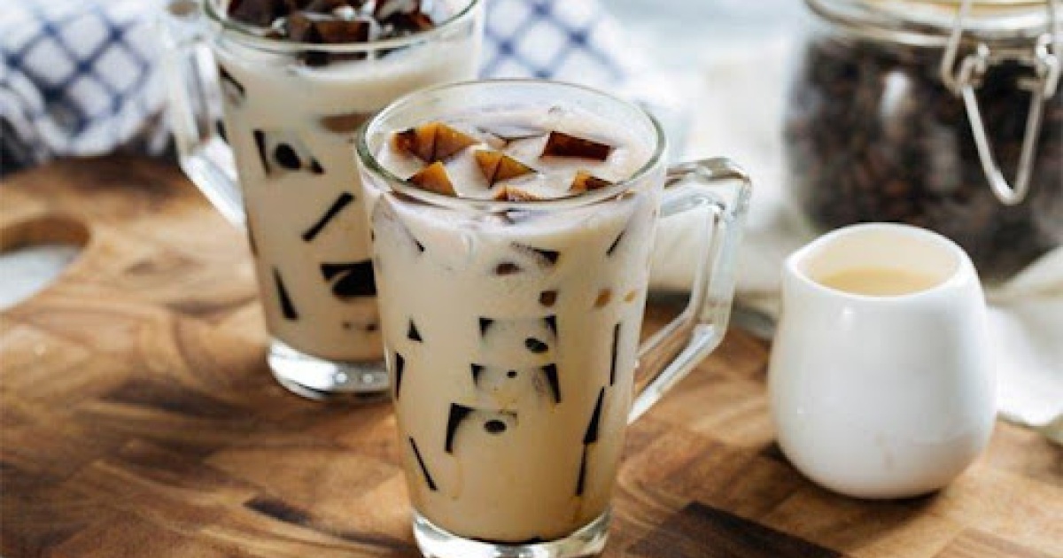 Kreasi Kopi Susu dengan Berbagai Topping Kreasi Kopi Susu dengan Berbagai Topping